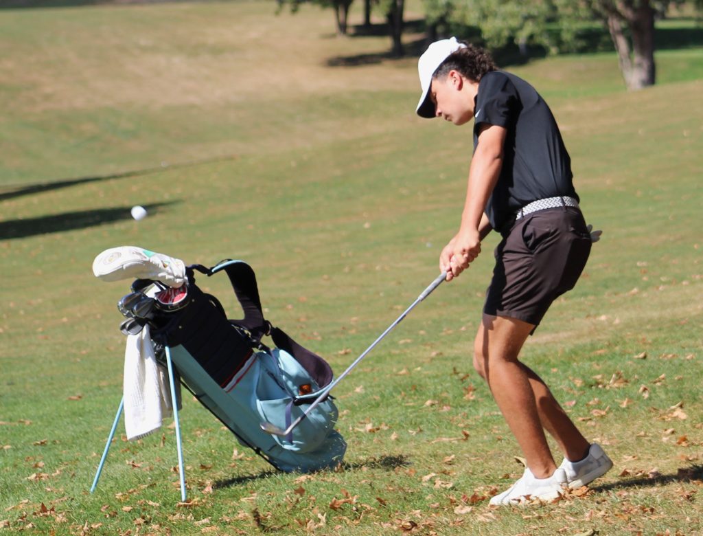 Top of the leaderboard: Leopards’ Edwards wins FCCA golf title - Herald ...